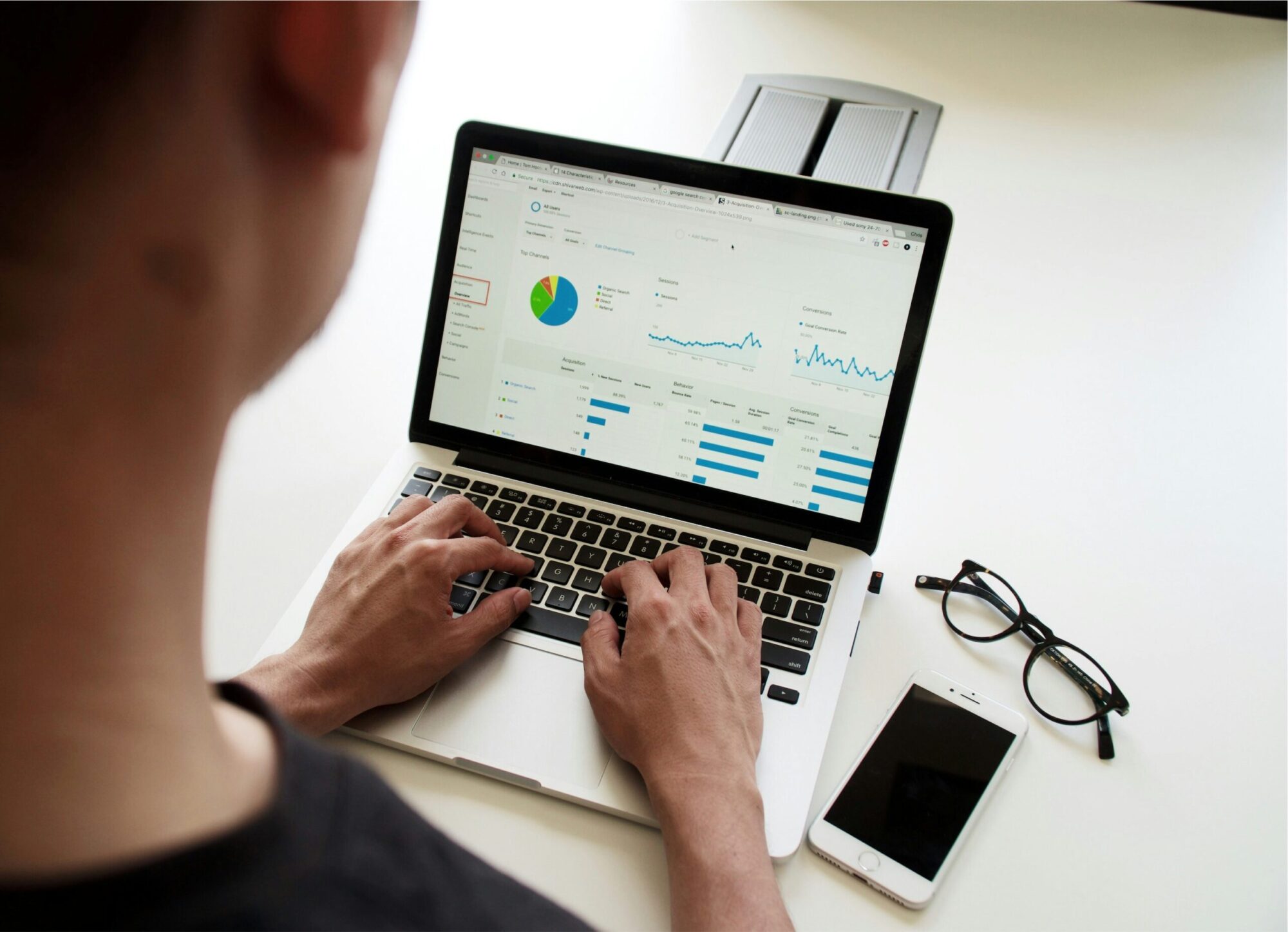 Stock To Sales Ratio: Formula, Benchmarks & Optimisation